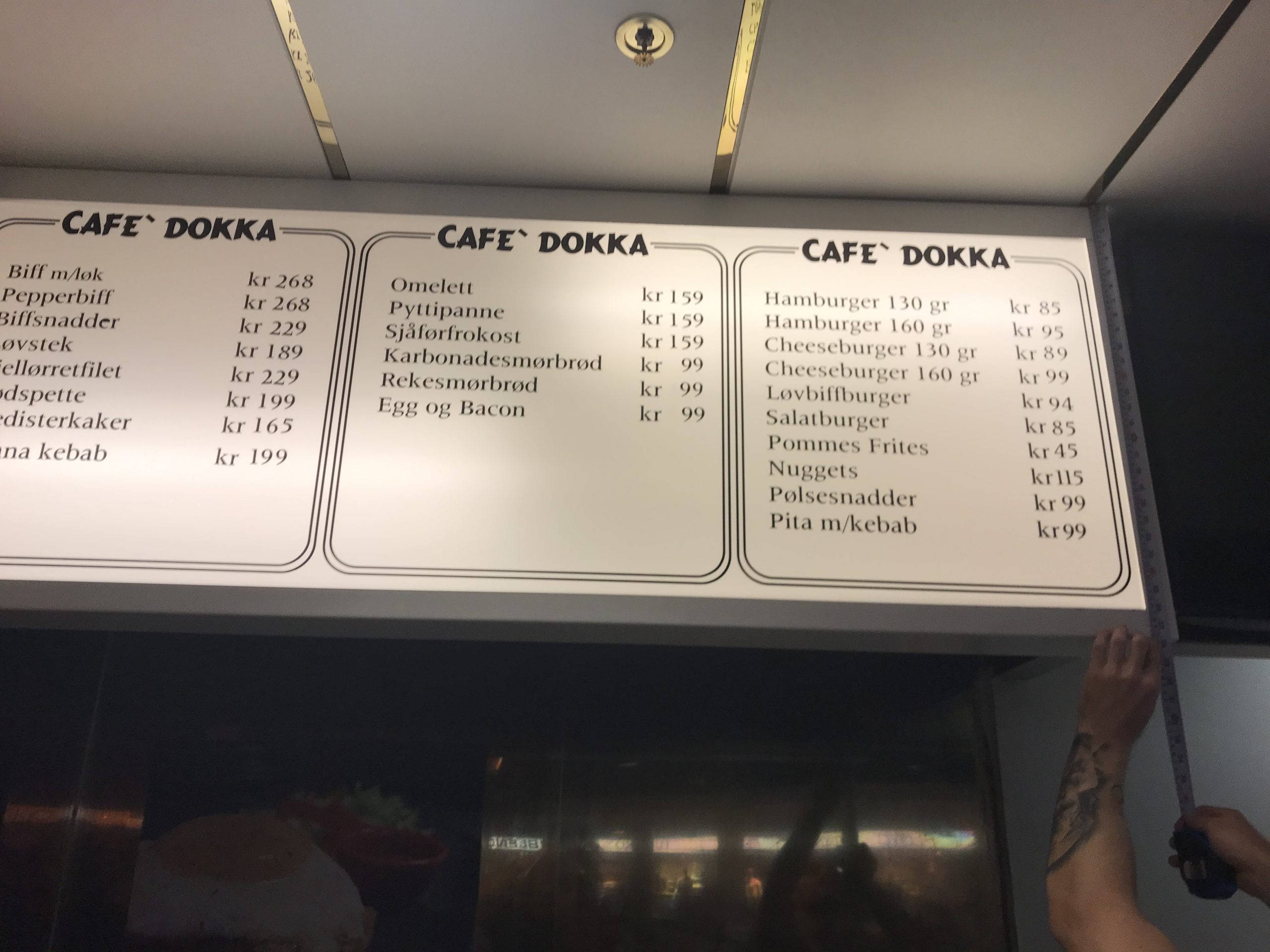 Skilt / plakater / bannere || produkter fra Land Trykkeri AS